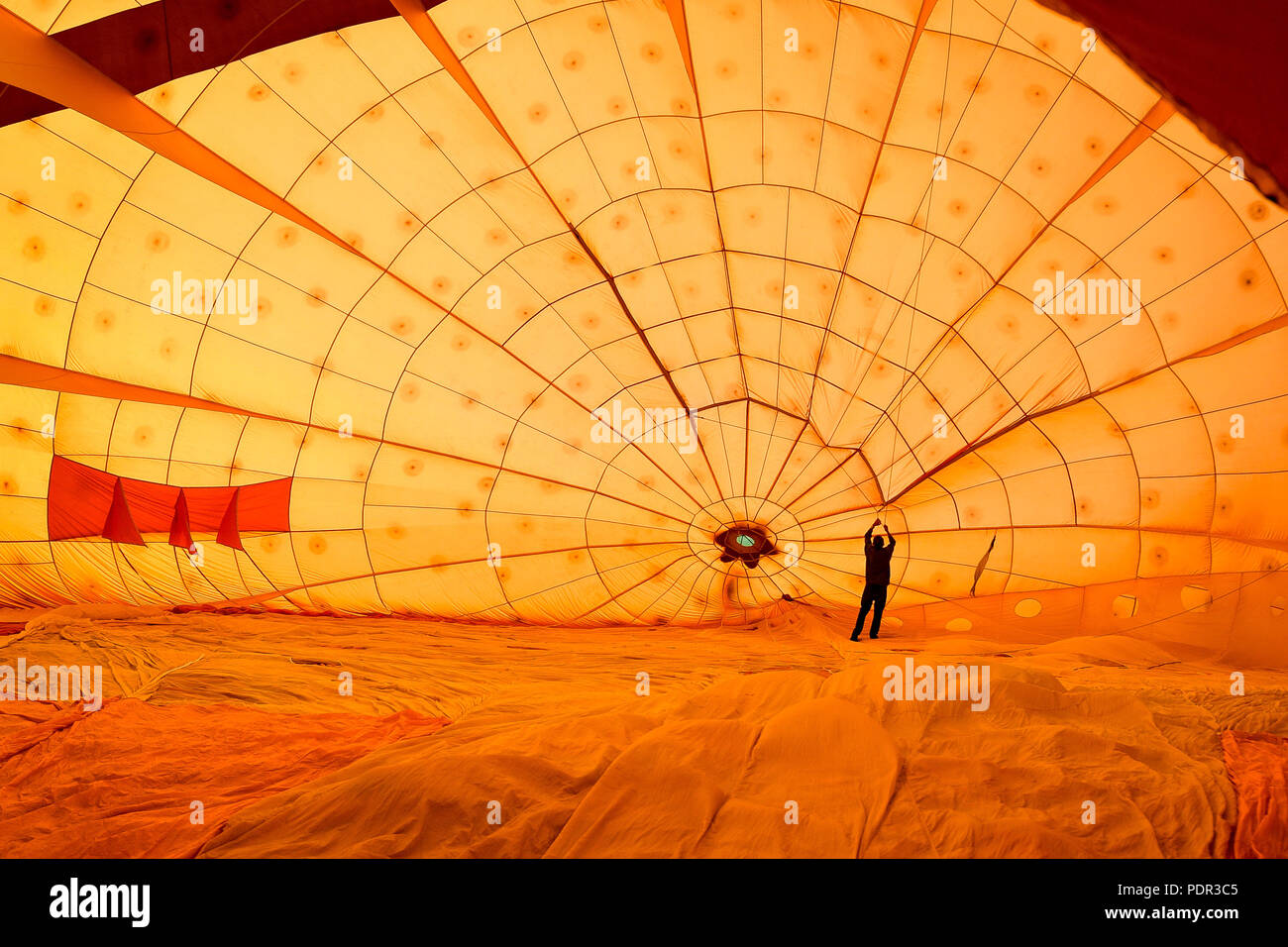 Rigging inside canopy hi-res stock photography and images - Alamy
