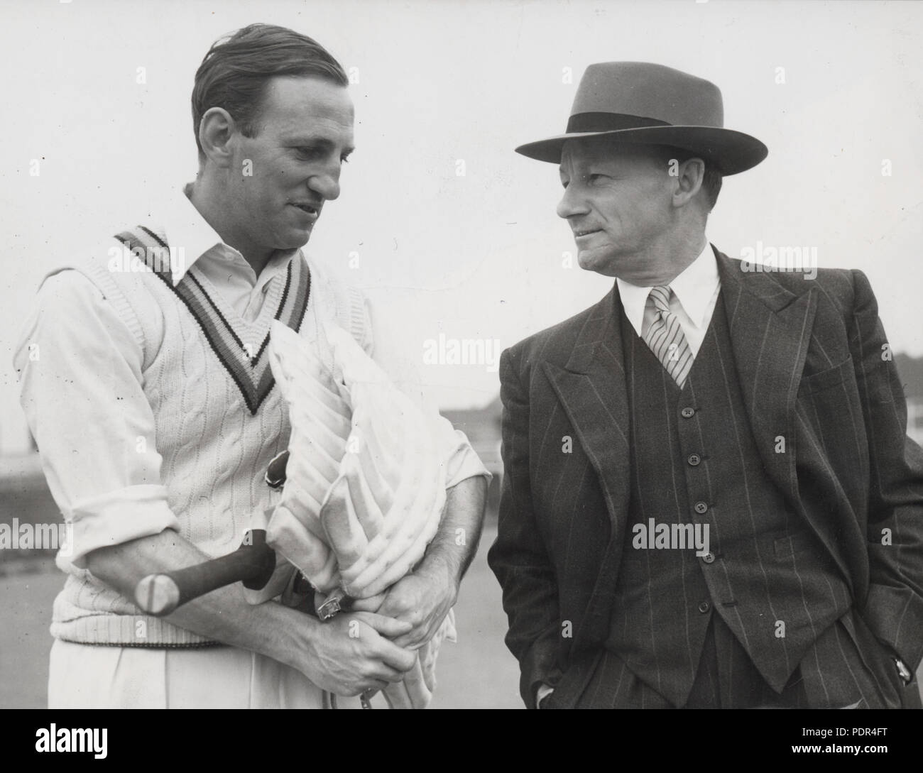 Len hutton hi-res stock photography and images - Alamy