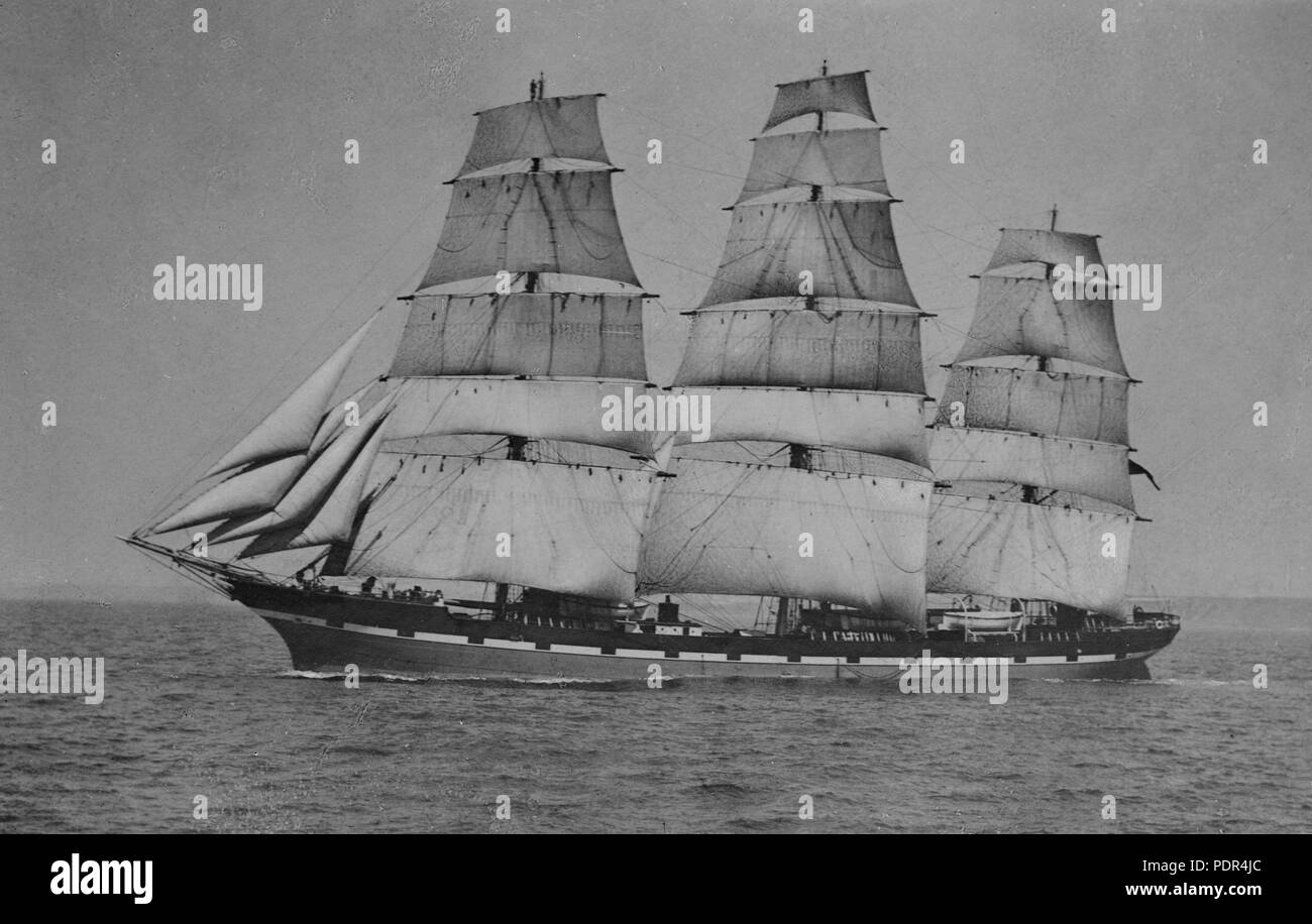 Mersey ship hi-res stock photography and images - Alamy