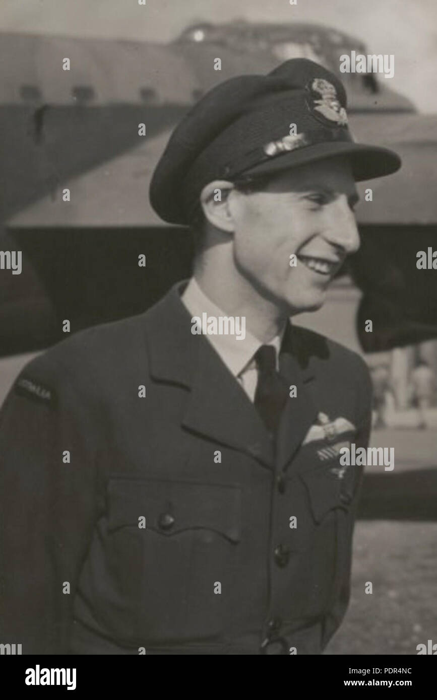 46 Flight Lieutentant Peter Isaacson DFC AFC DFM 1943 Stock Photo - Alamy