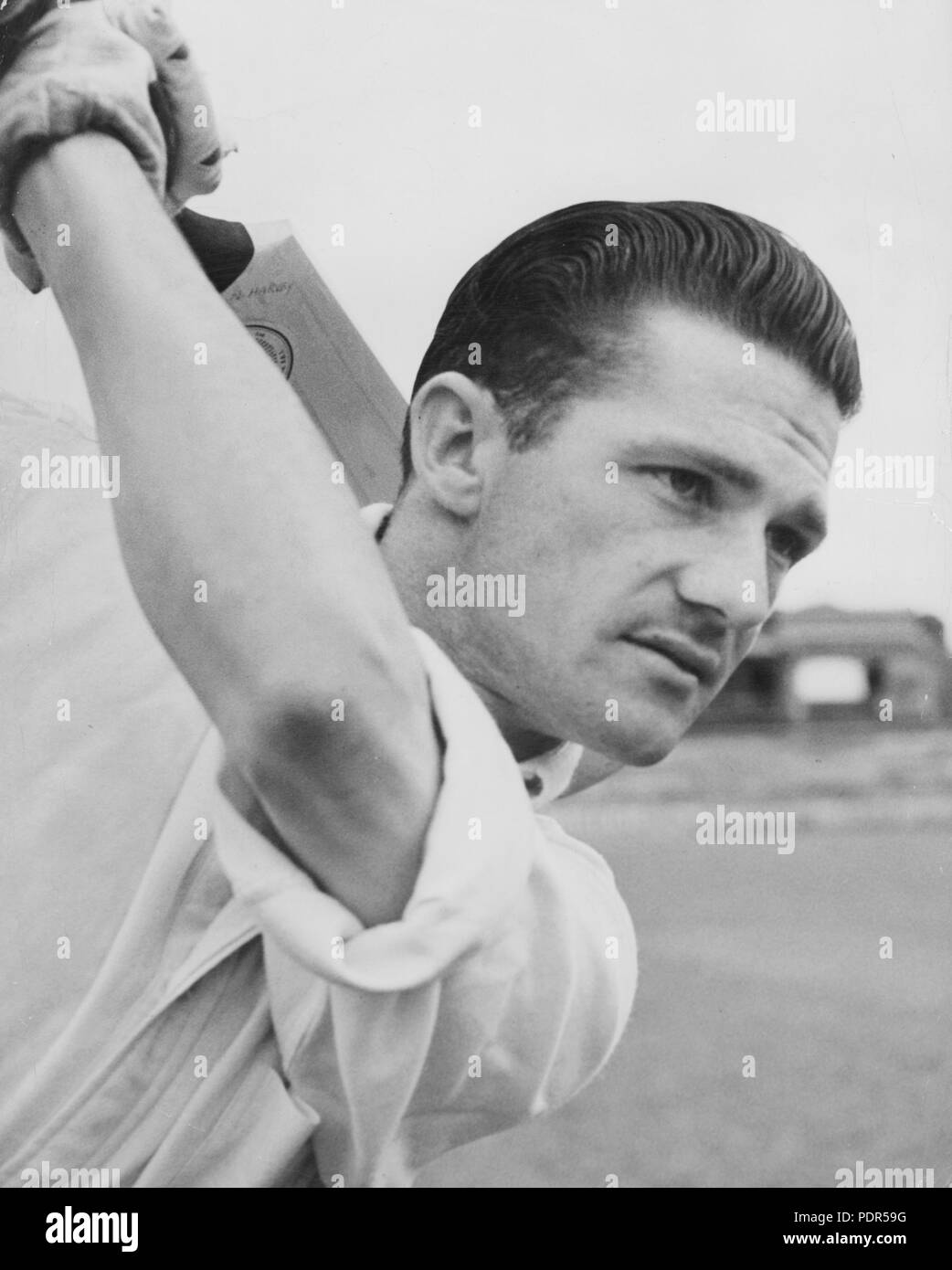 88 Neil Harvey batting 1950b Stock Photo - Alamy