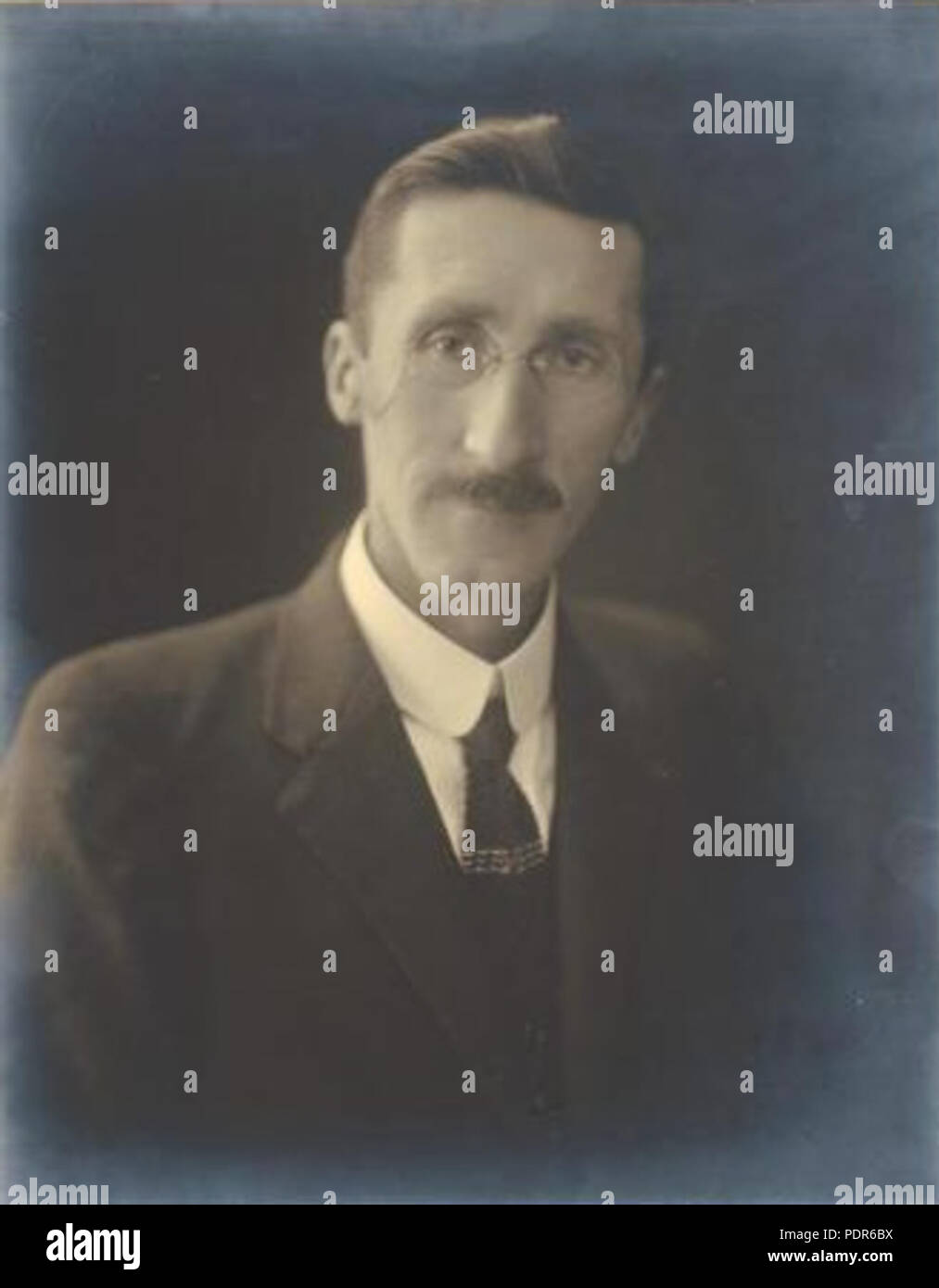 John hedley hi-res stock photography and images - Alamy