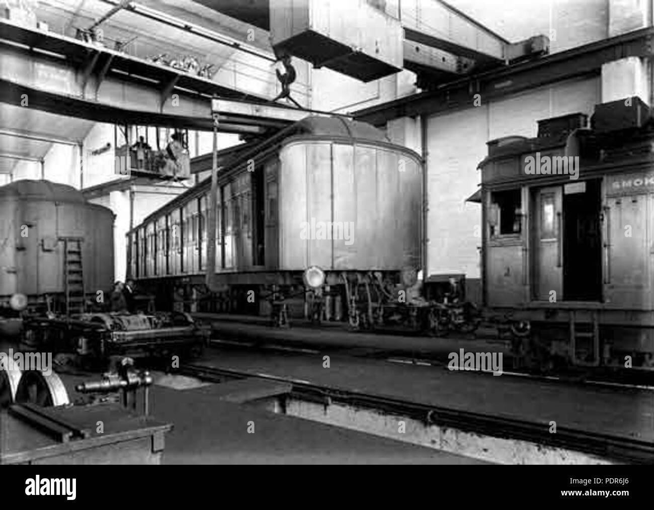 73 Jolimont Workshops lifting bay Stock Photo - Alamy