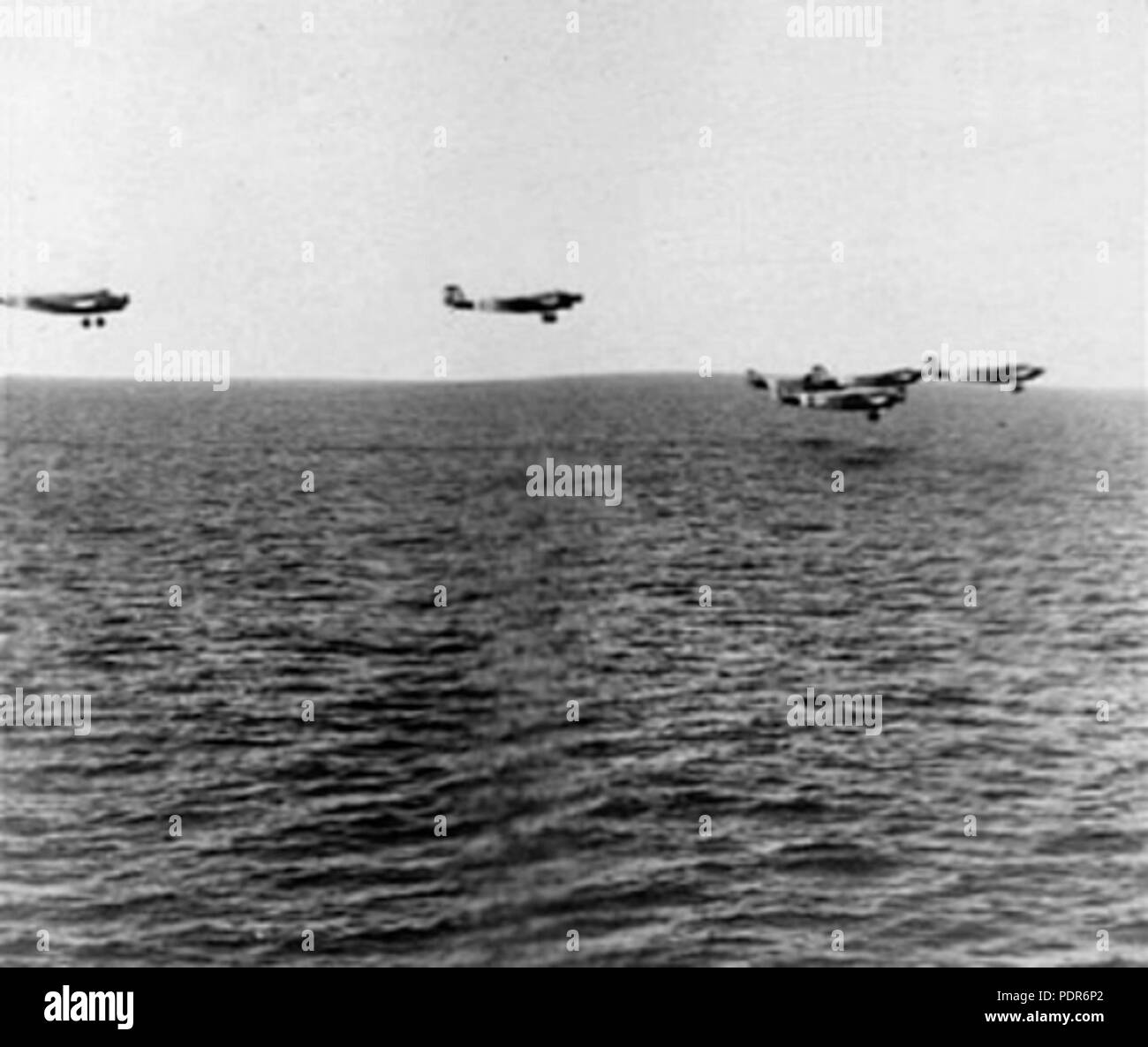 Junkers ju 52 hi-res stock photography and images - Alamy