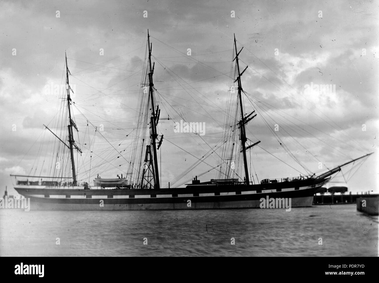 80 Loch Vennachar (ship, 1875) - SLV H91.325-2015 Stock Photo - Alamy