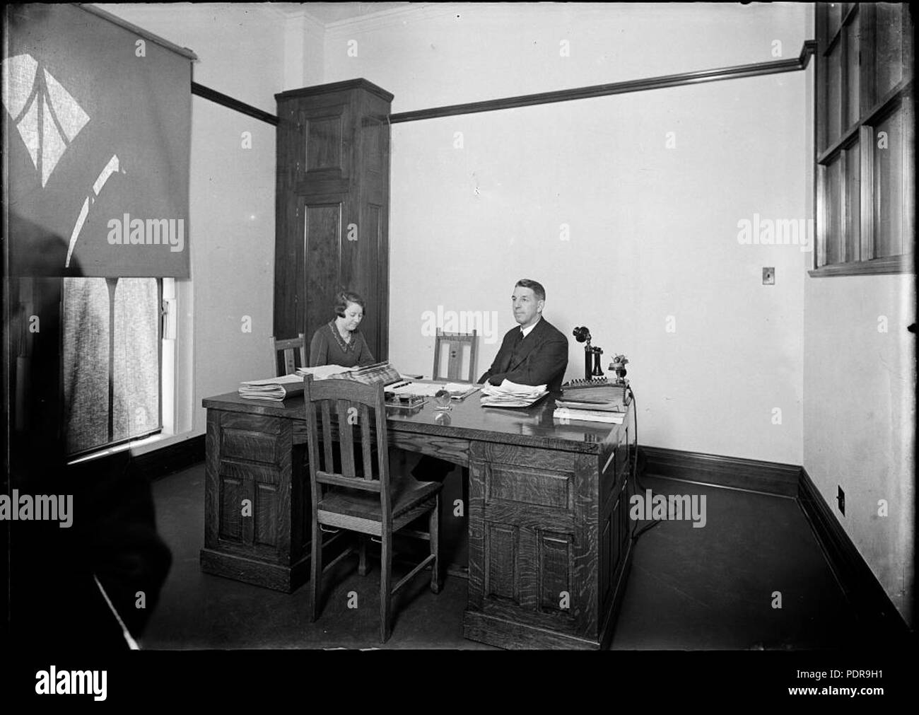 Corporate life office work Black and White Stock Photos & Images - Alamy