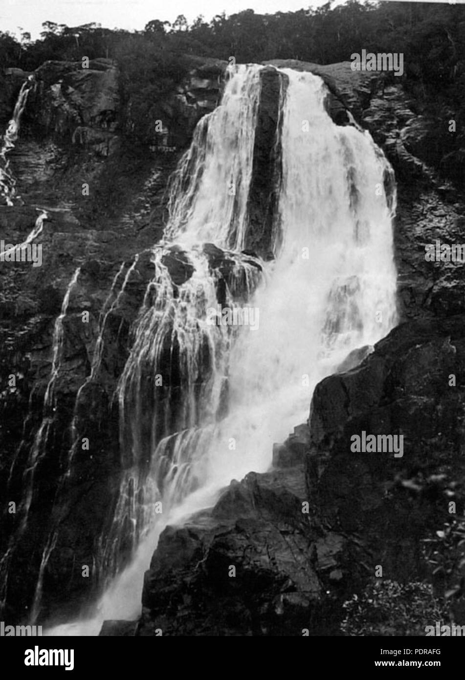 Tully falls hi-res stock photography and images - Alamy