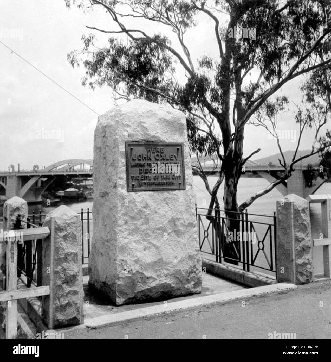 Brisbane monument Black and White Stock Photos & Images - Alamy