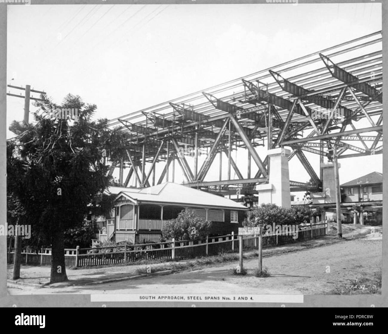 111 Queensland State Archives 3470 South approach steel spans Nos 3 and ...