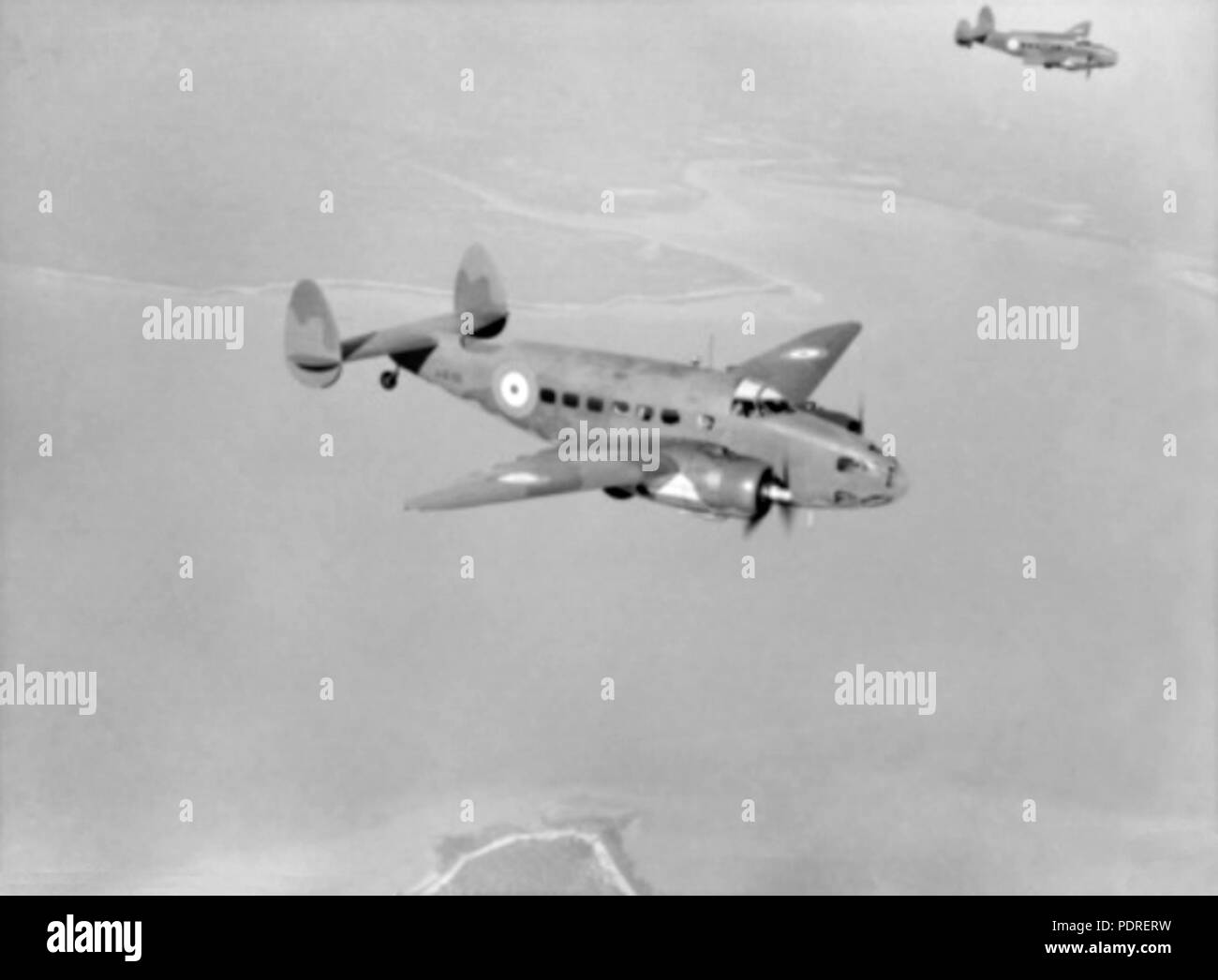 123 RAAF Hudsons 13 Sqn in flight 1940 Stock Photo - Alamy