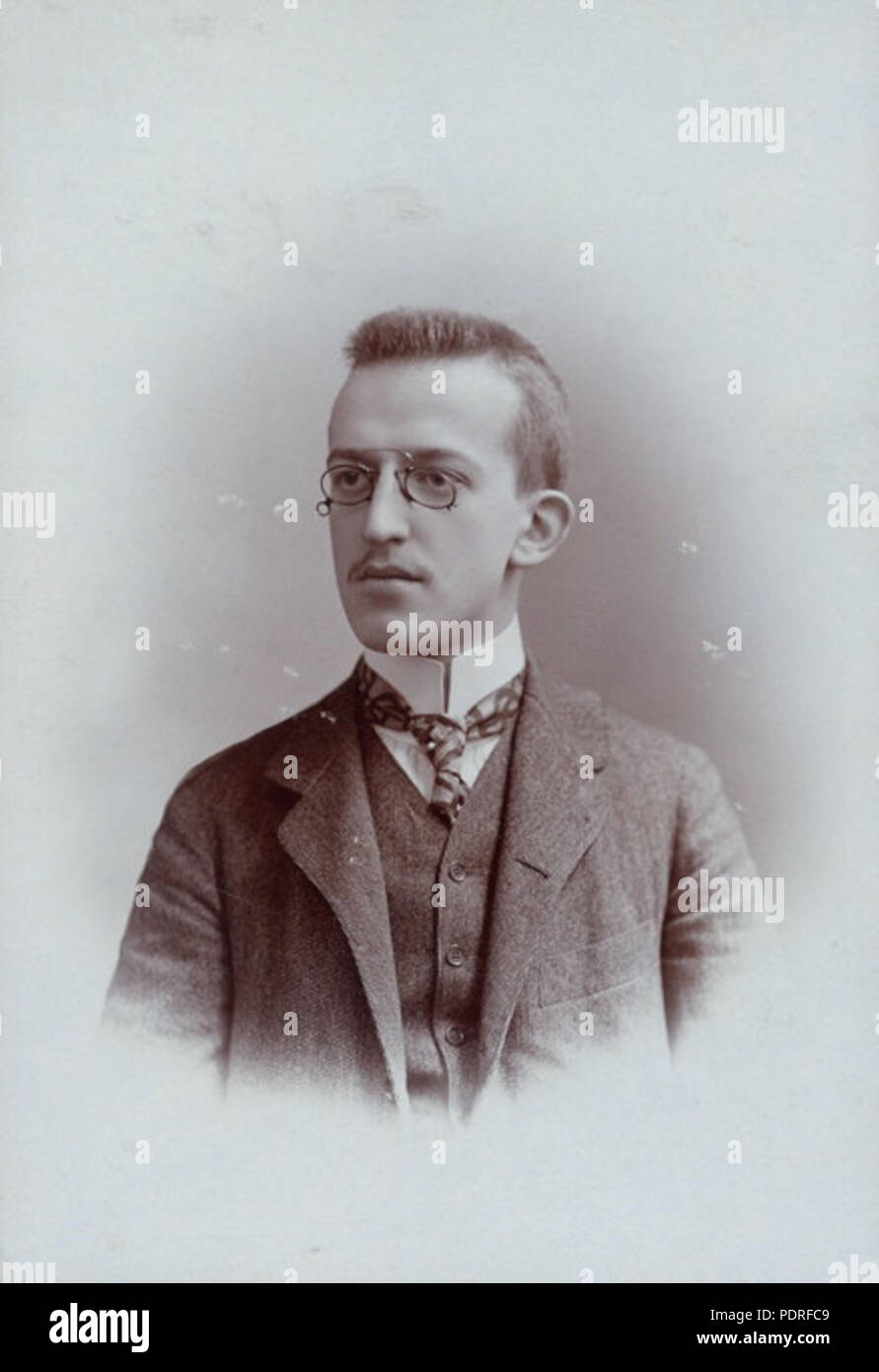 Bondy hi-res stock photography and images - Alamy