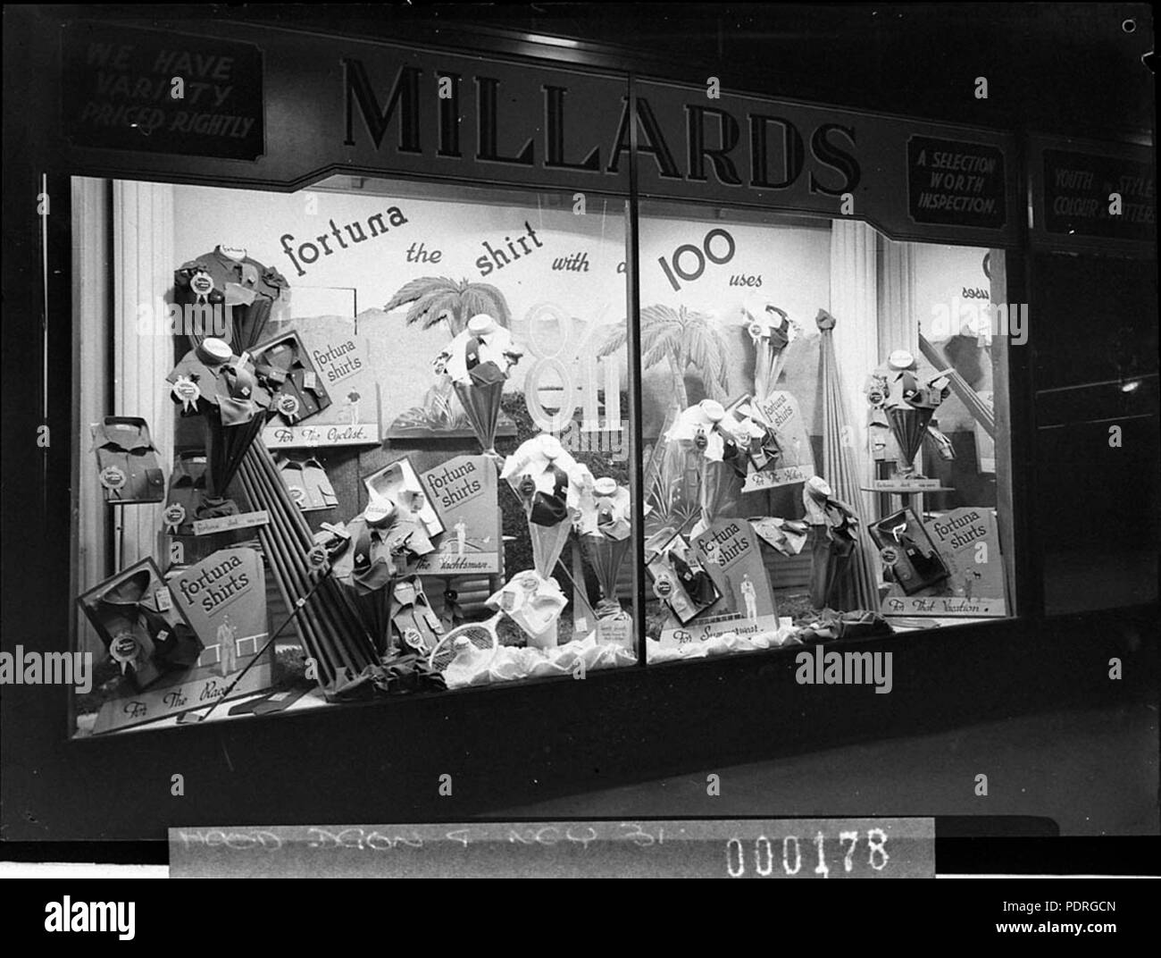 Early 1900s display window hi-res stock photography and images - Alamy