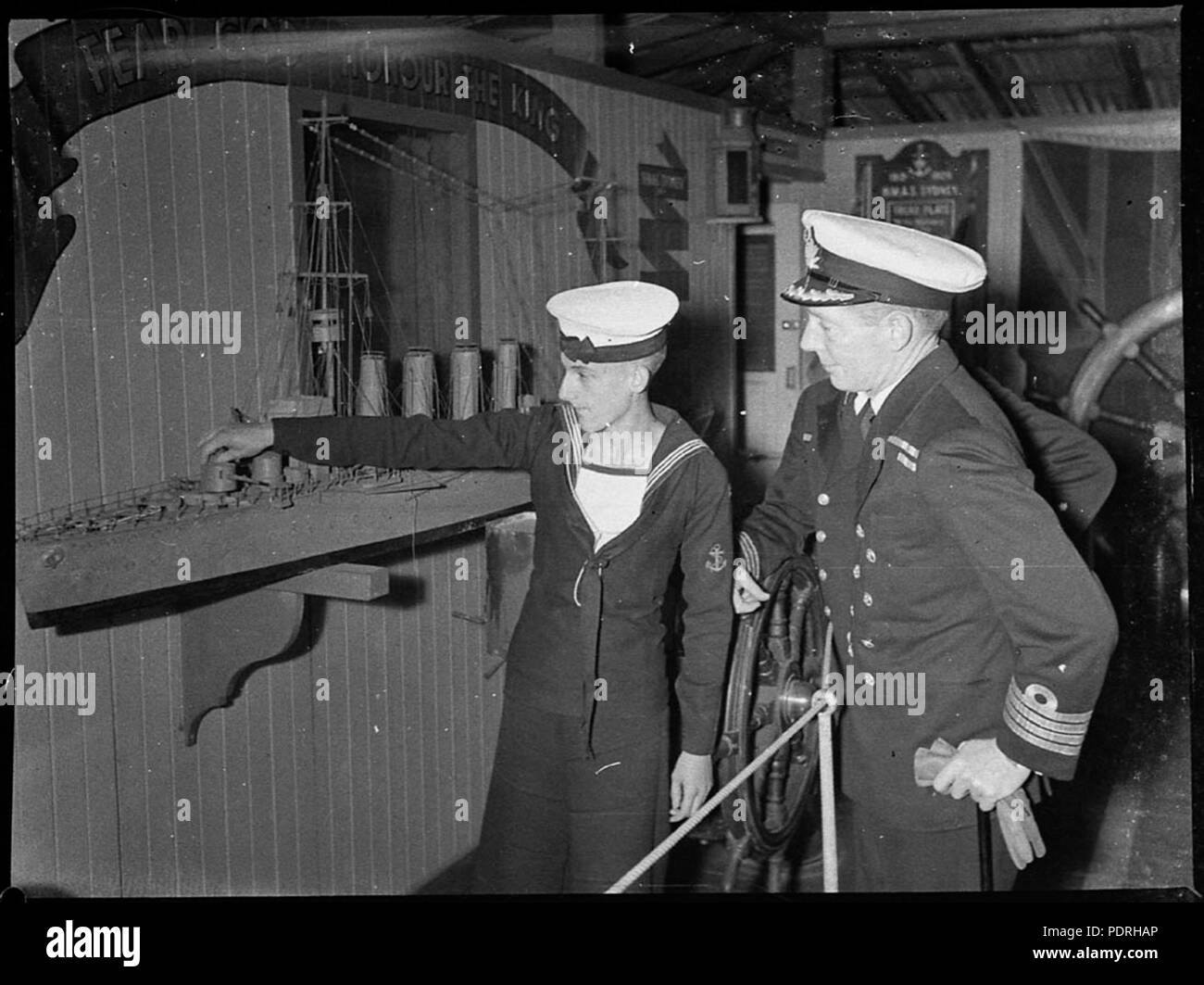 Australian naval uniforms hi-res stock photography and images - Alamy