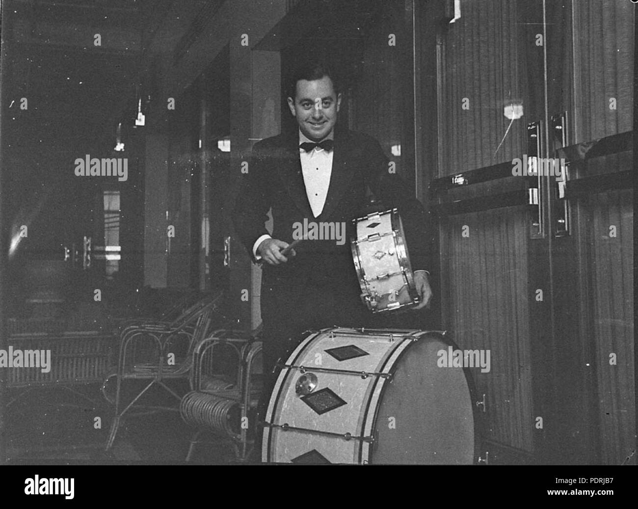 Bros band Black and White Stock Photos & Images - Alamy