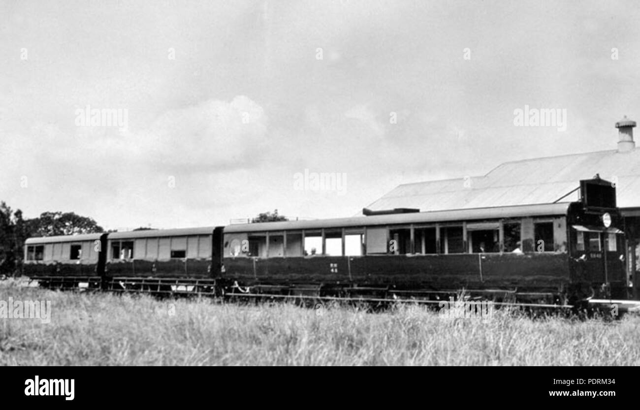 107 Queensland State Archives 2557 150hp Winton rail motor for Manly ...