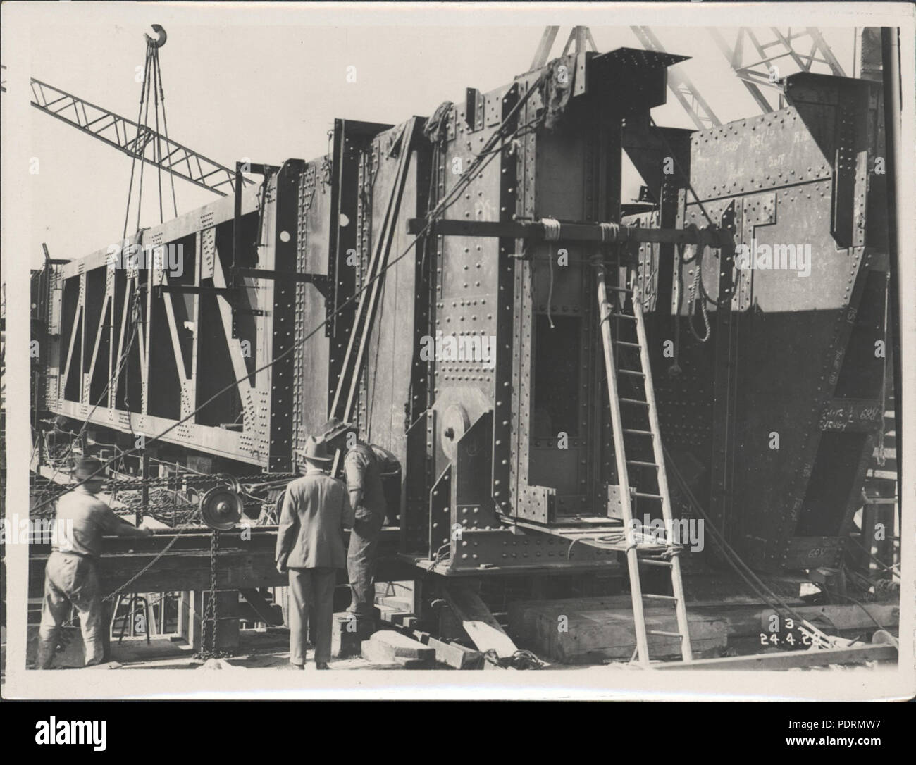 43 Erection of metal formwork on the southern platform of the Sydney ...