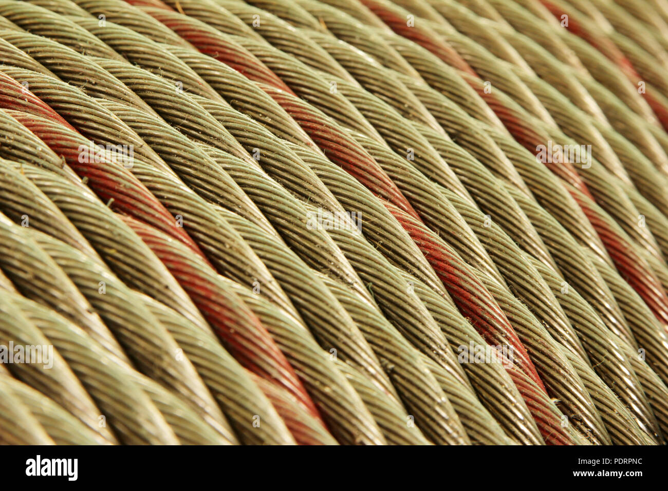 Towing hawser line hi-res stock photography and images - Alamy