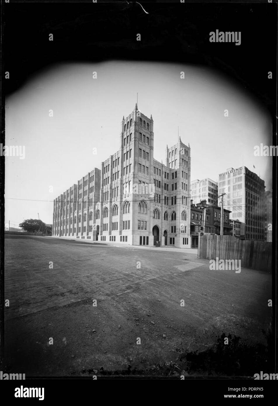 Building 128 Black and White Stock Photos & Images - Alamy