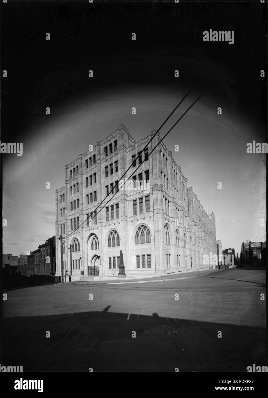 Building 128 Black and White Stock Photos & Images - Alamy