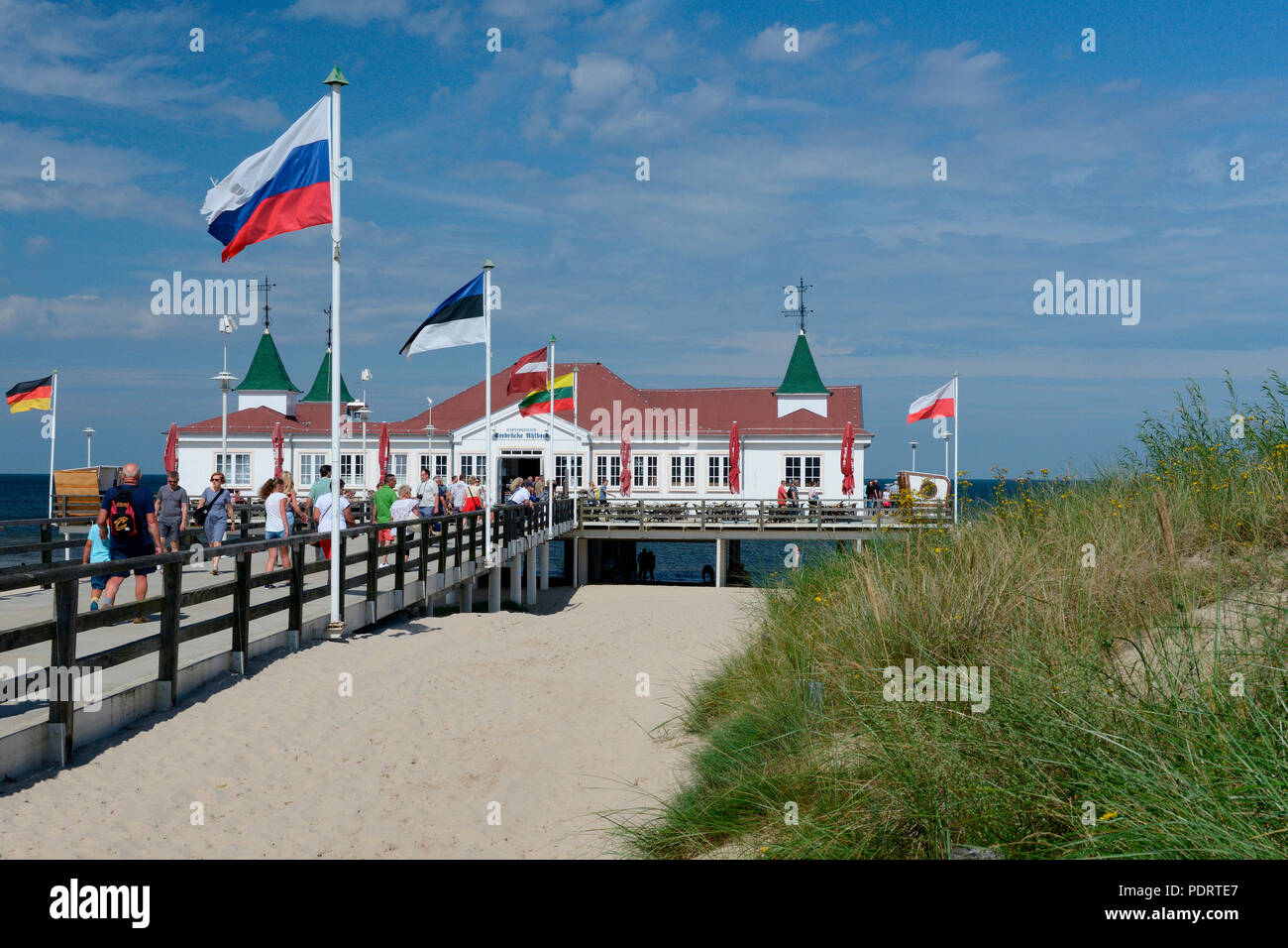 Seebruecke in Ahlbeck, Seebad Ahlbeck, Usedom, Mecklenburg-Vorpommern ...