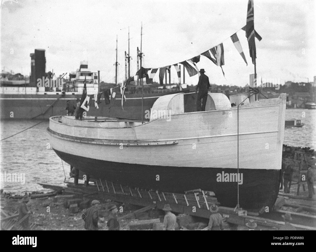 Industrial shipping yard Black and White Stock Photos & Images - Alamy