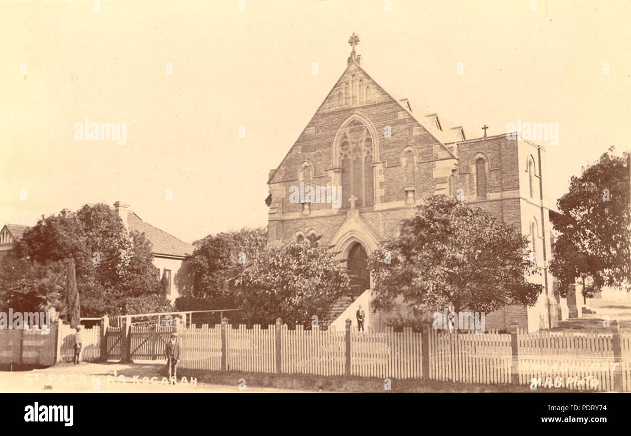 St patricks community church hi-res stock photography and images - Alamy