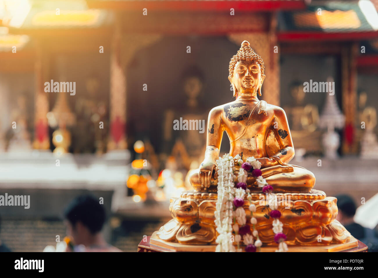 Golden buddha hi-res stock photography and images - Alamy