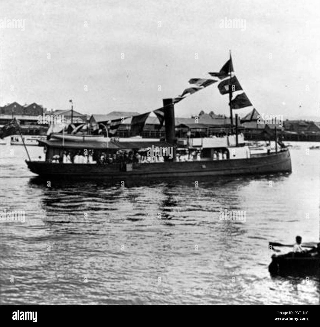 197 State Library of Queensland Image 24272 Miner (ship) 1922 Stock ...