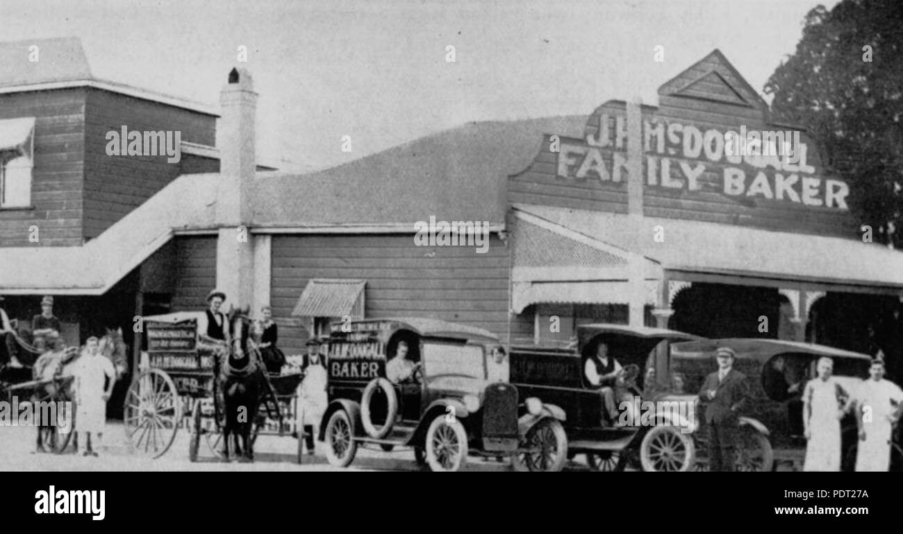 1920s bakery hi-res stock photography and images - Alamy