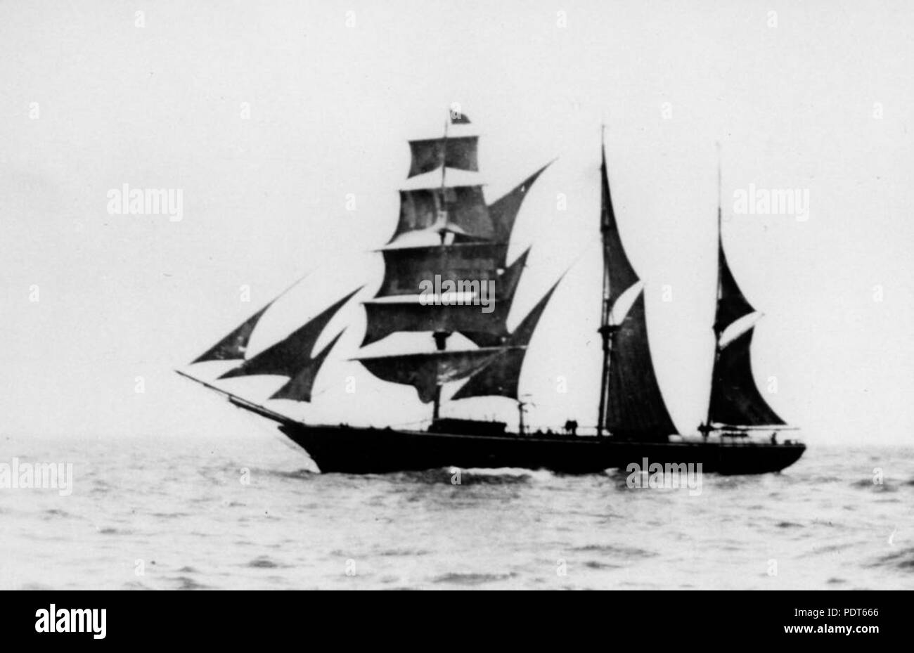 Laura sailing ship hi-res stock photography and images - Alamy