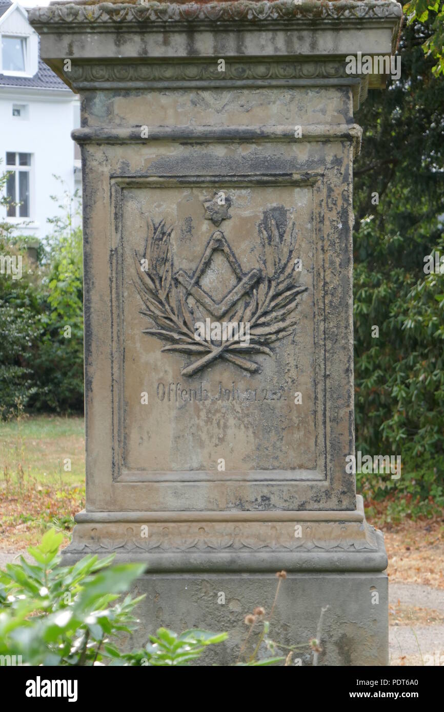 Masonic Grave Stock Photos & Masonic Grave Stock Images - Alamy