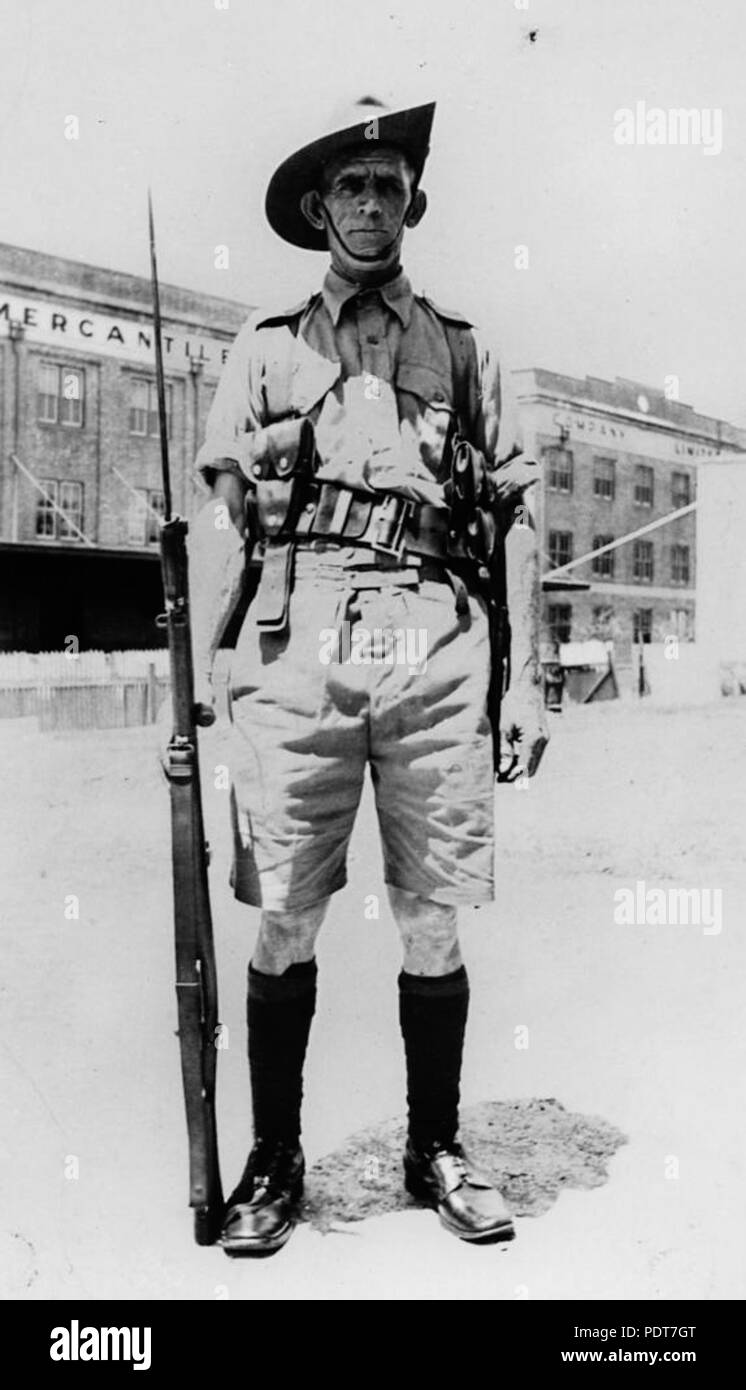 Citizens army hi-res stock photography and images - Alamy