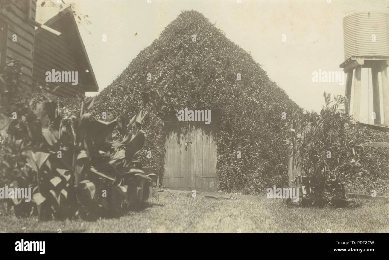 1920s homes photos hi-res stock photography and images - Alamy