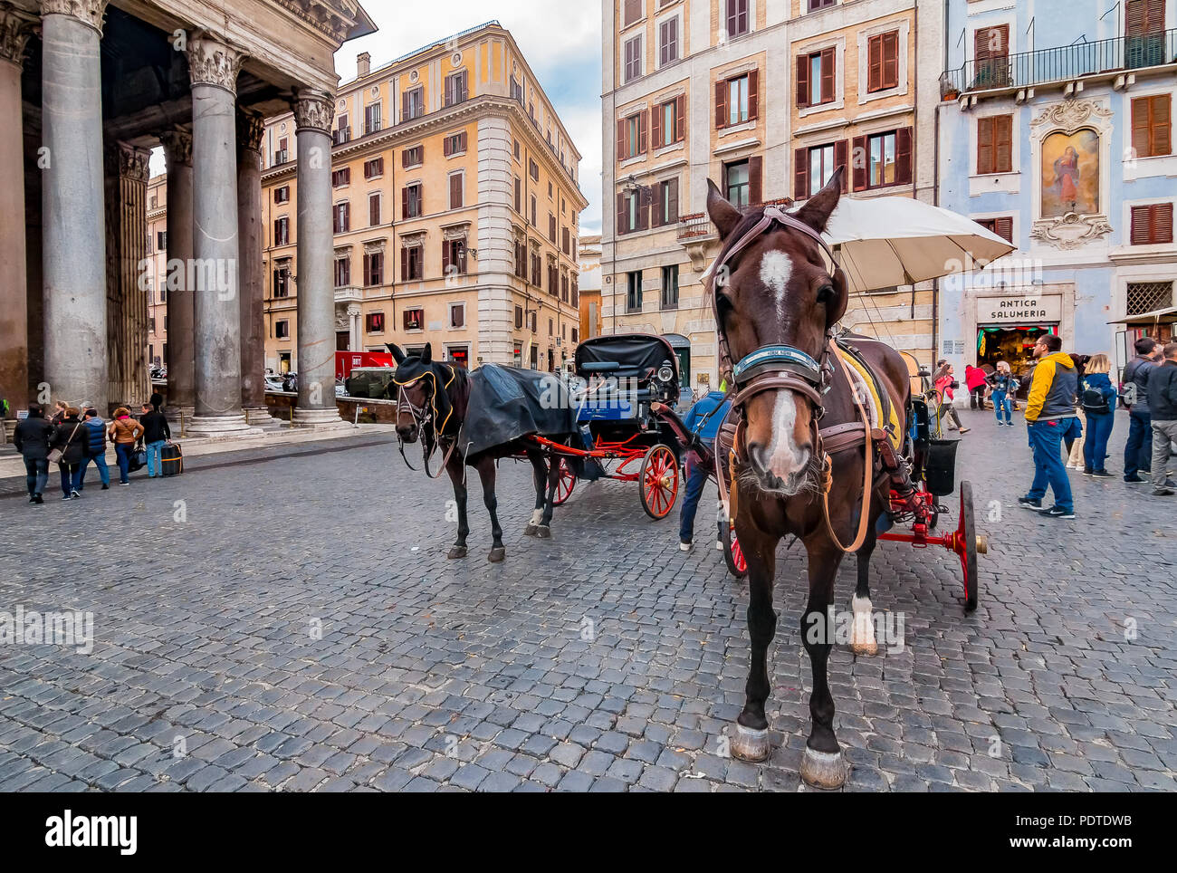Pagan gods hi-res stock photography and images - Alamy