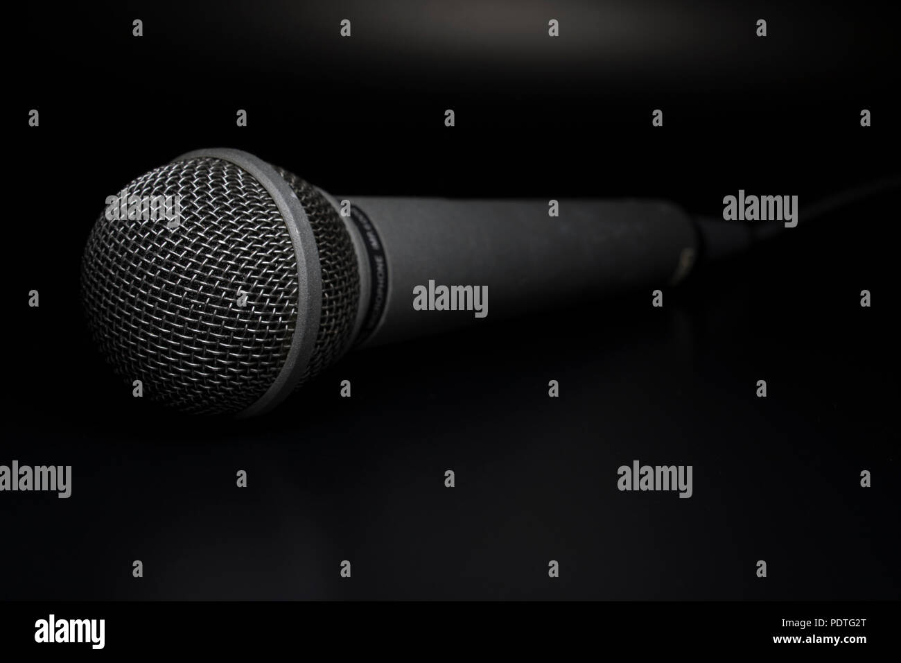 Singer system hi-res stock photography and images - Alamy