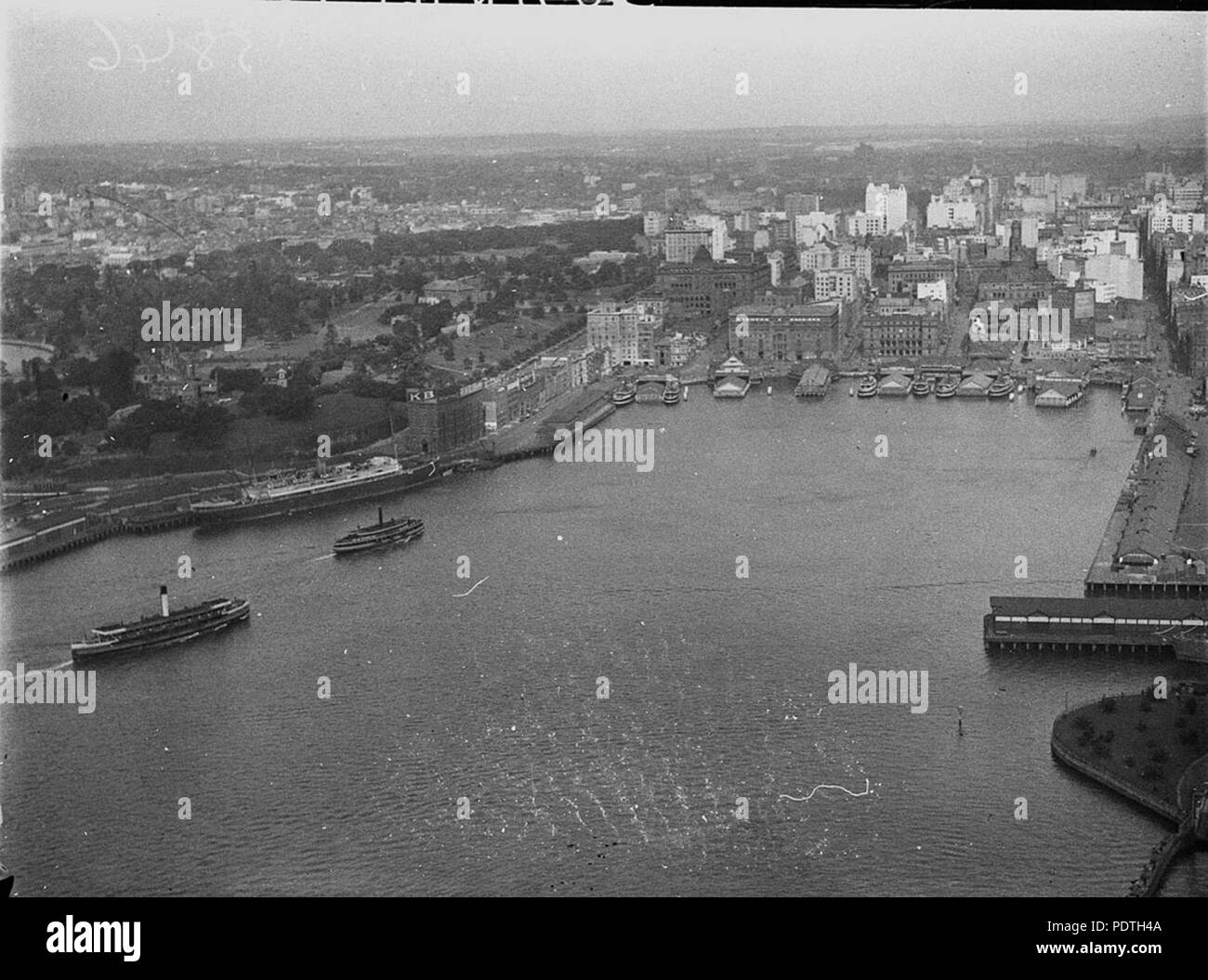 169 SLNSW 51277 View of Circular Quay from north side creepercrane of ...