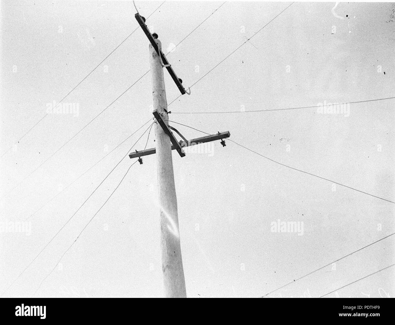 Service wires Black and White Stock Photos & Images - Alamy