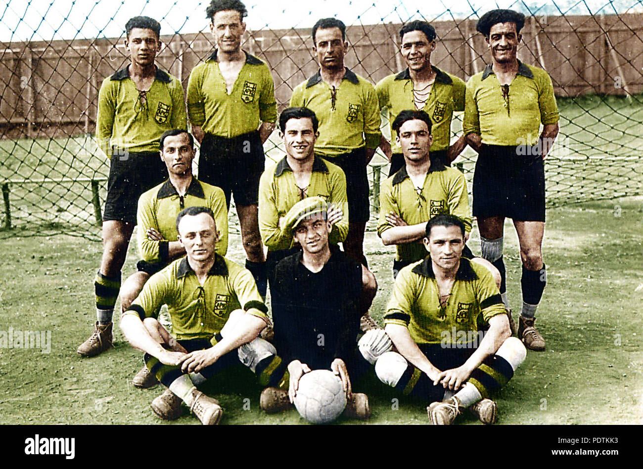 25 Aris FC 1928 champions Stock Photo - Alamy