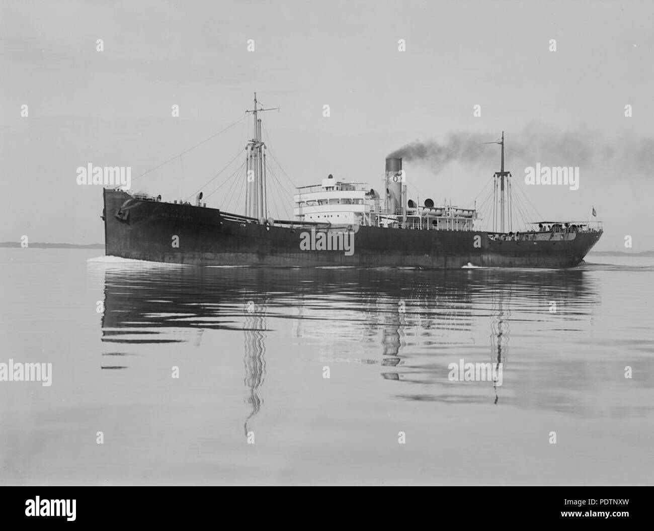 Shipping kauri shipping kauri hi-res stock photography and images - Alamy