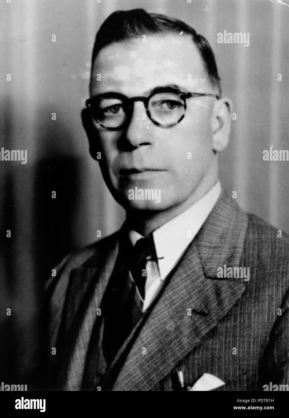 200 StateLibQld 1 103348 Edward Michael Hanlon Stock Photo - Alamy