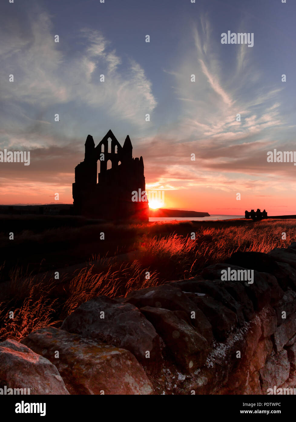 Abbey silhouette hi-res stock photography and images - Alamy