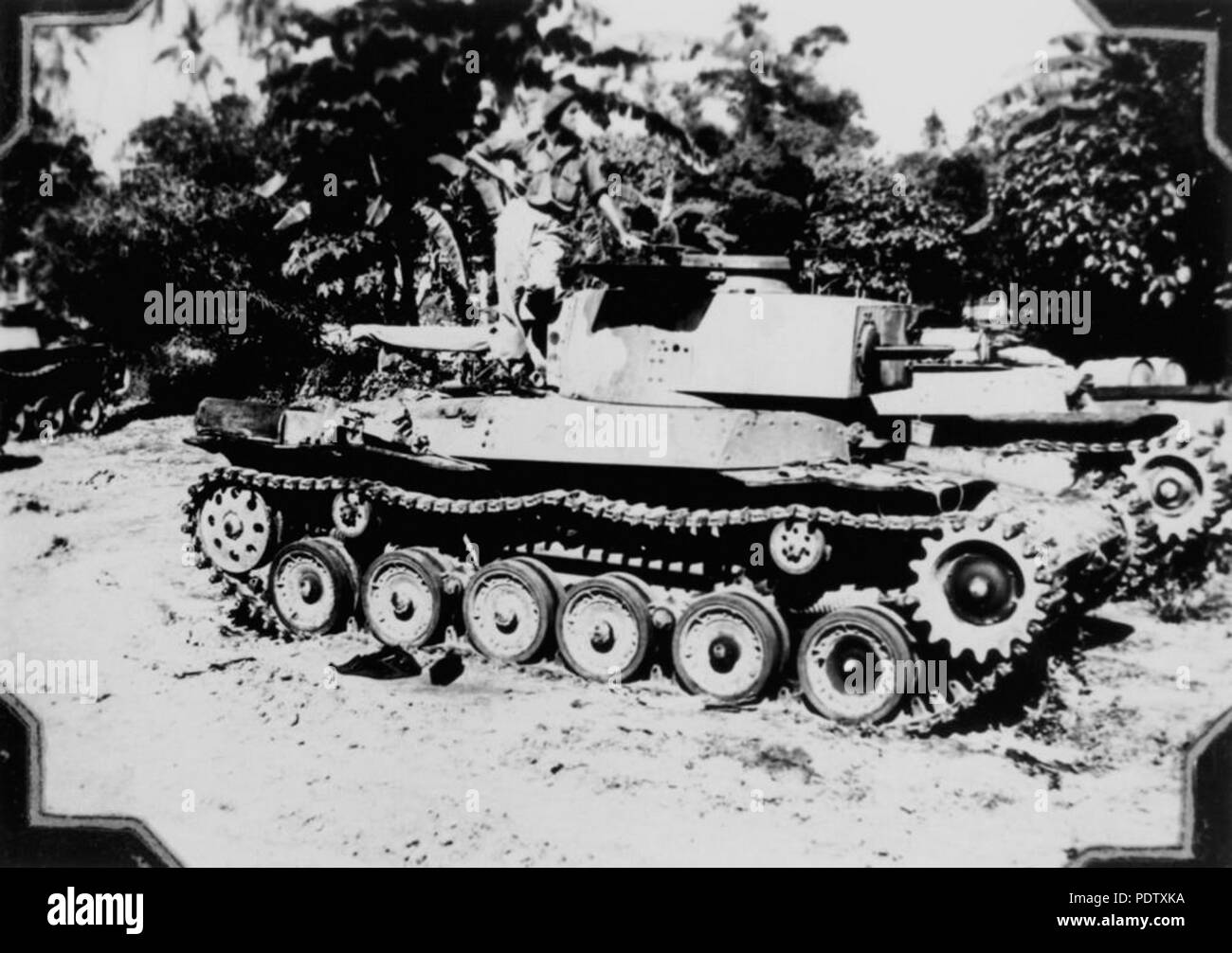 World war ii japanese tank hi-res stock photography and images - Alamy