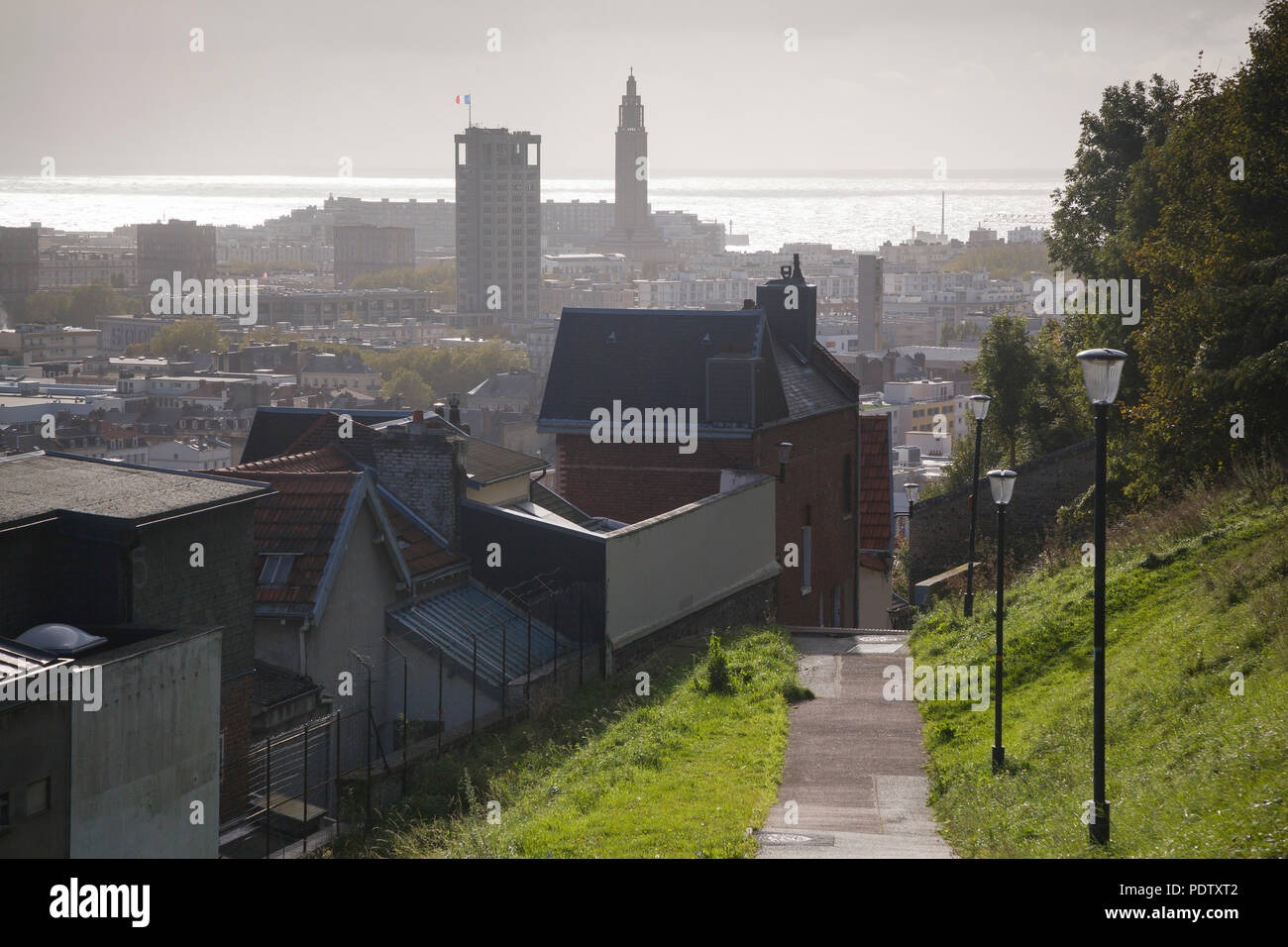 Backlit view hi-res stock photography and images - Alamy