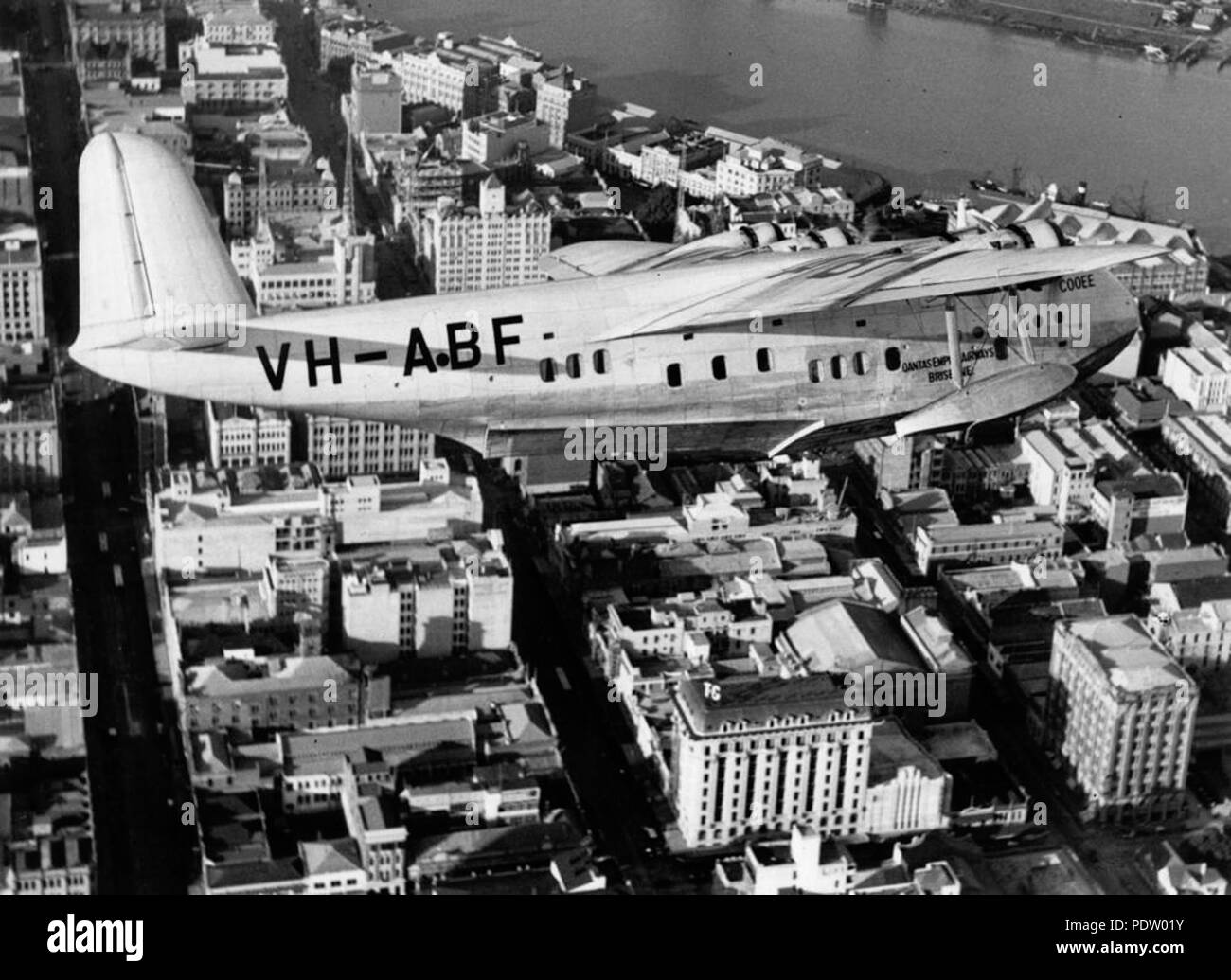 Empire flying boat hi-res stock photography and images - Alamy