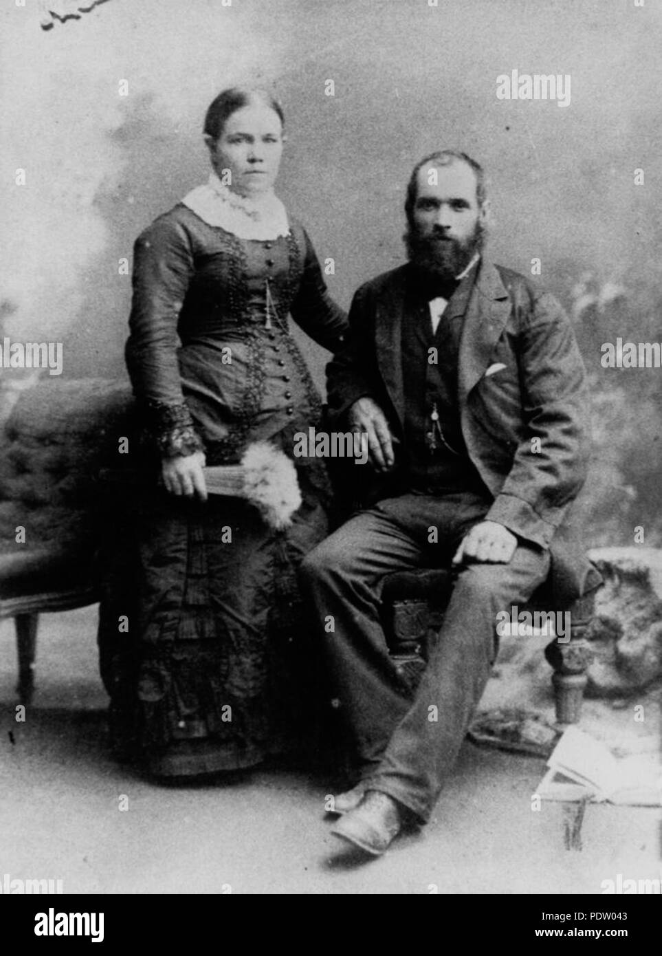 Elizabeth simpson hi-res stock photography and images - Alamy