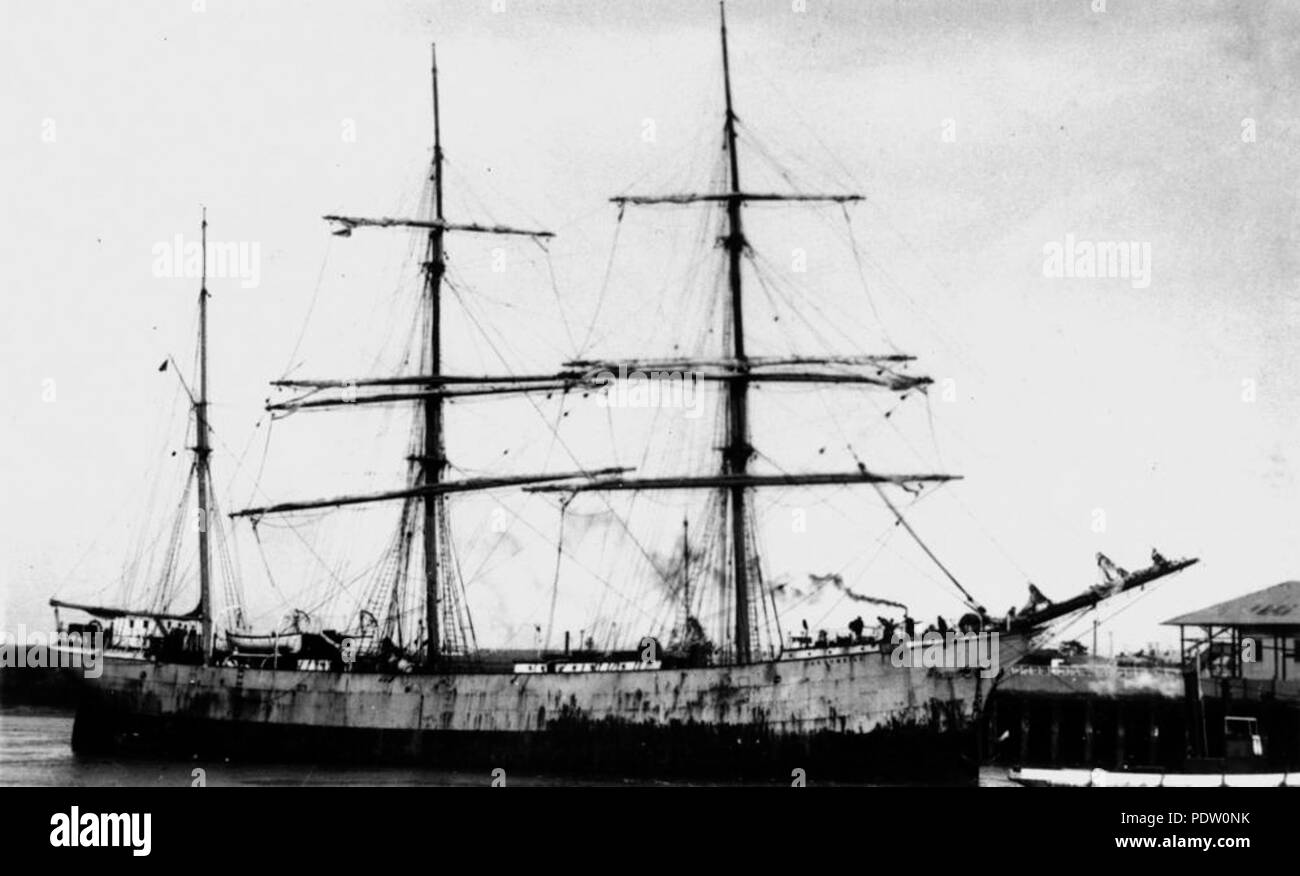Cargo ship side view Black and White Stock Photos & Images - Alamy