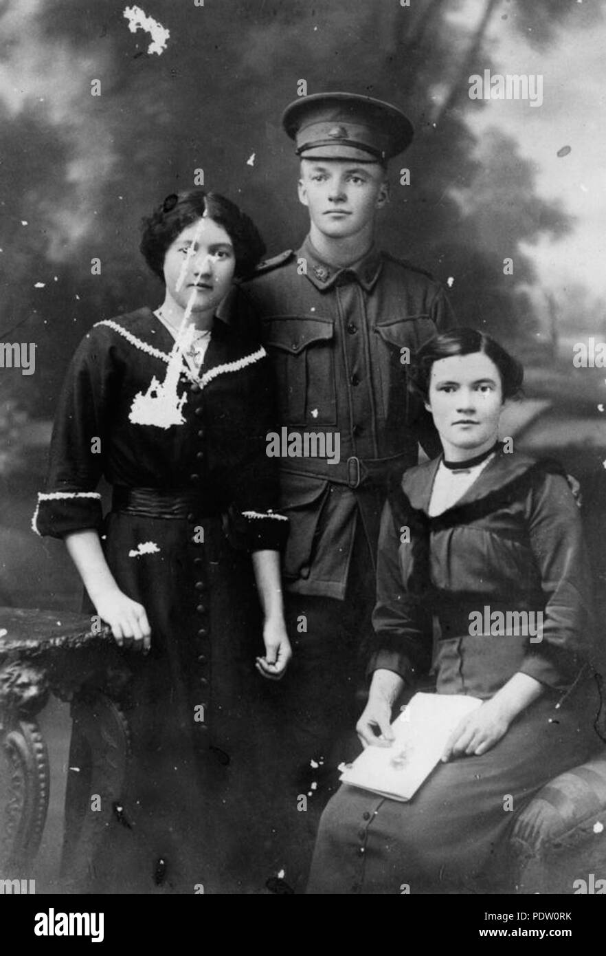 Oliver family hi-res stock photography and images - Alamy