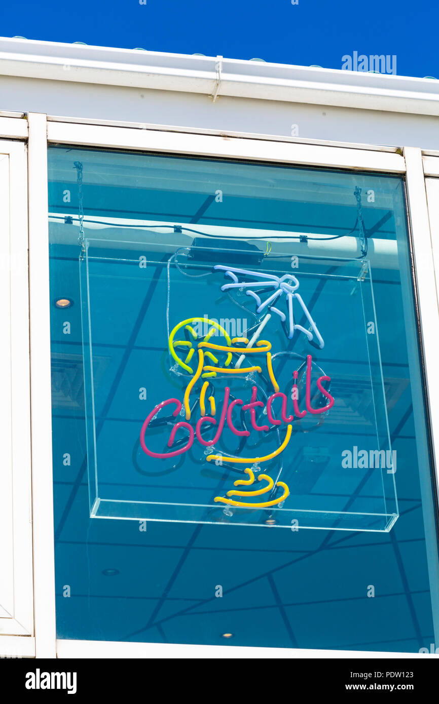 Unlit cocktails neon sign in window of Hot Rocks Cocktail Bar and ...