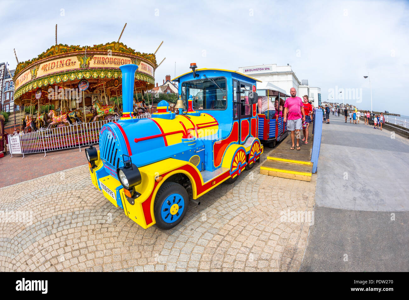 Seaside trains transport hi-res stock photography and images - Alamy