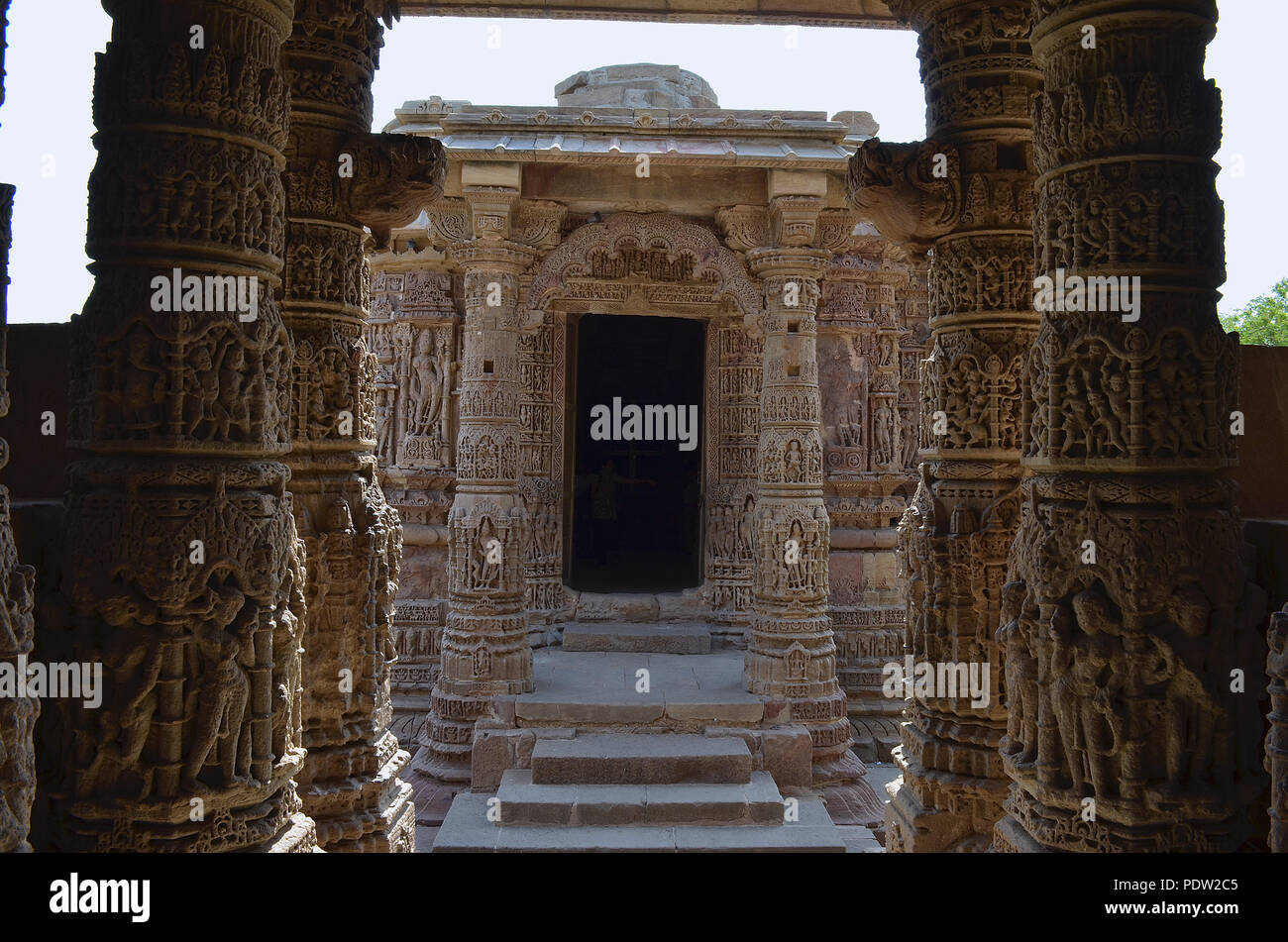 Hindu ruin hi-res stock photography and images - Alamy